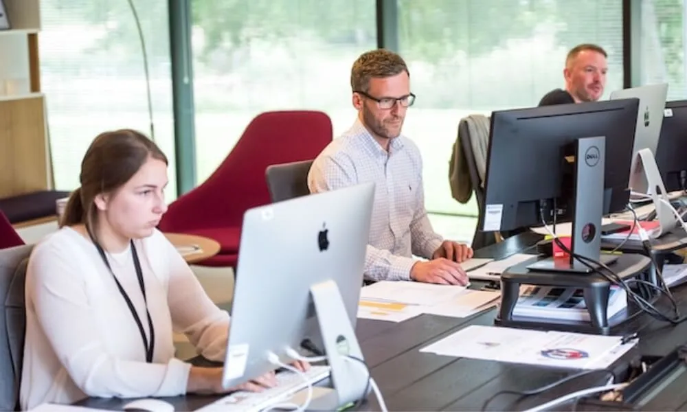 Don’t Sweat It – Overcome Work Anxiety Through Online Therapy